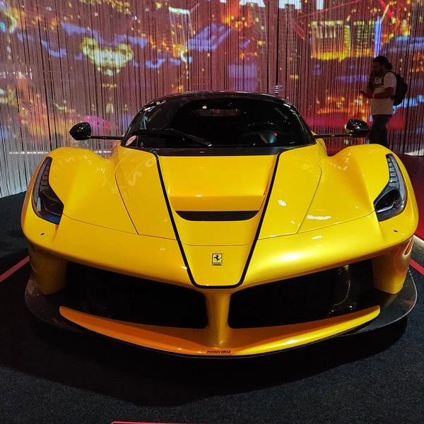 Universo Ferrari: into the Legend’s Galaxy - RccDB Cars - Automotive ...